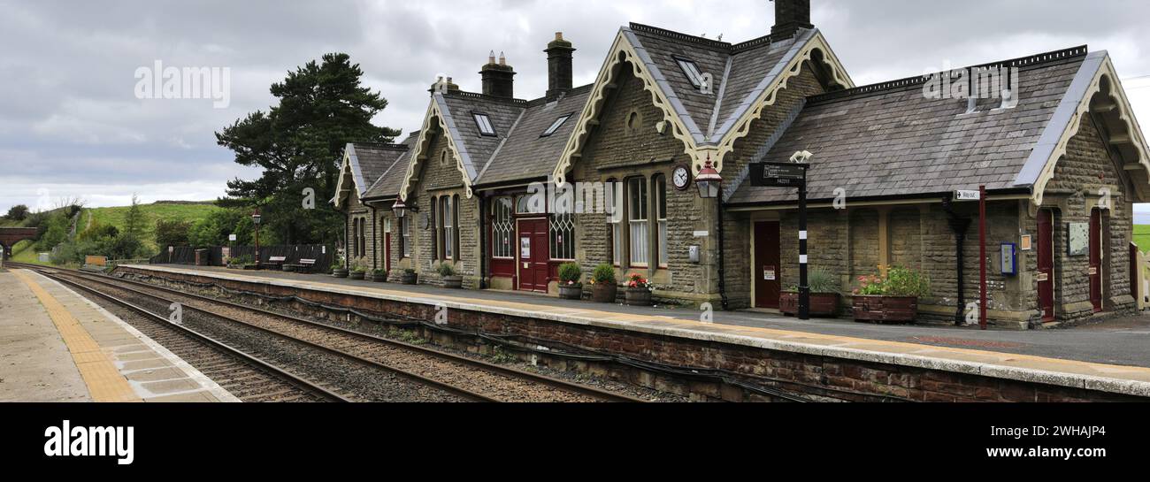Kirkby stephen train station hi-res stock photography and images - Alamy