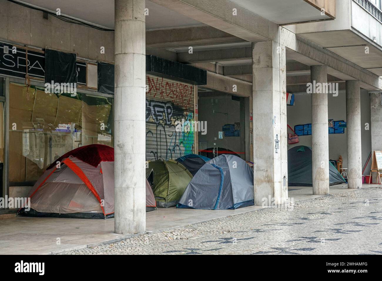 Portugal, Lisbon, Homeless tents in central Lisbon Photo © Fabio ...