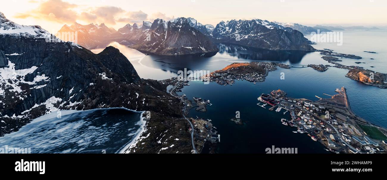 Aerial shot island surrounded hi-res stock photography and images - Alamy