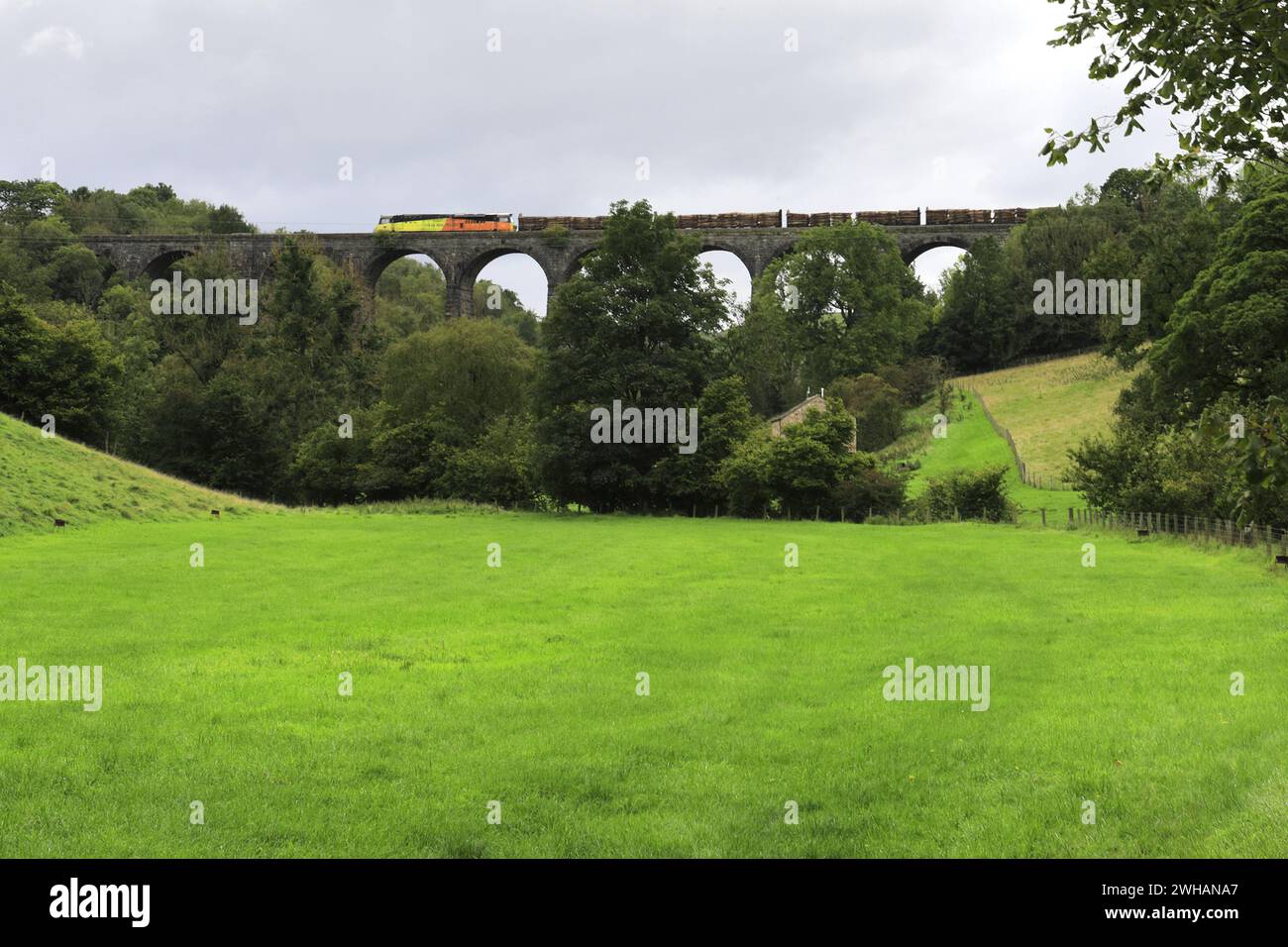 Colas Rail Train over the Smardale Viaduct, Eden valley, Cumbria ...