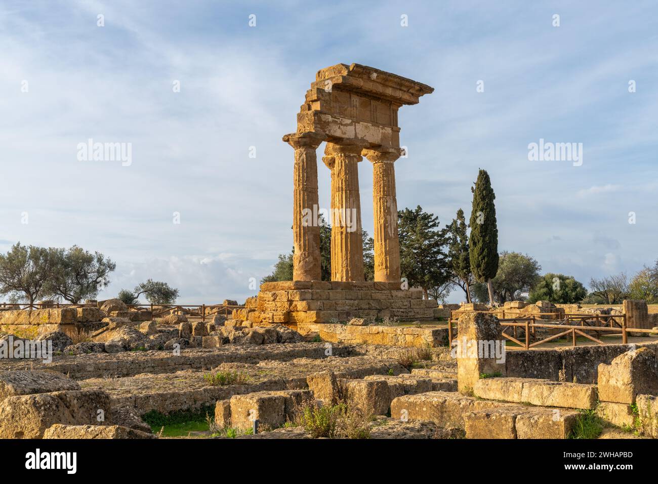 Chthonic deities hi-res stock photography and images - Alamy