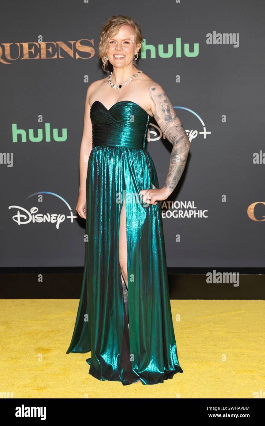 Los Angeles, USA. 08th Feb, 2024. Erin Ranney attends the arrivals of ...