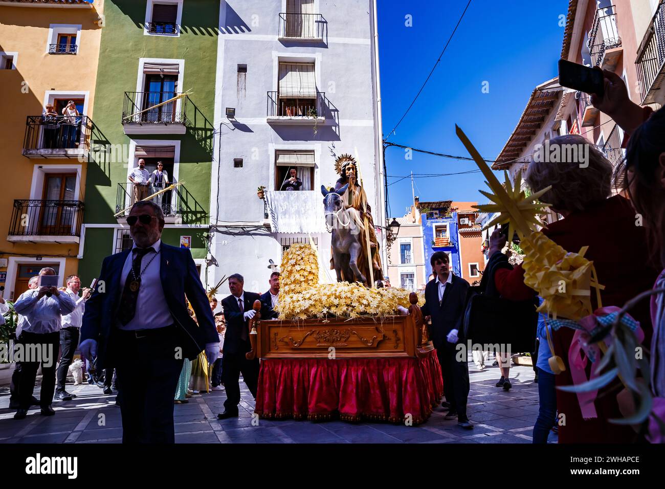 Christ arriving at the church on Palm Sunday procession Stock Photo - Alamy