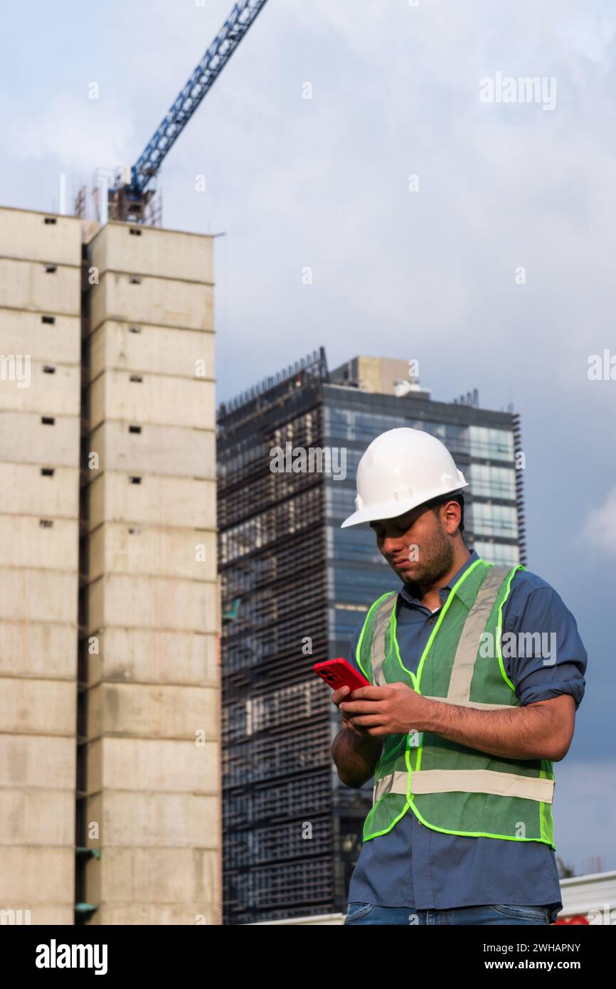 Construction employee documentation hi-res stock photography and images ...