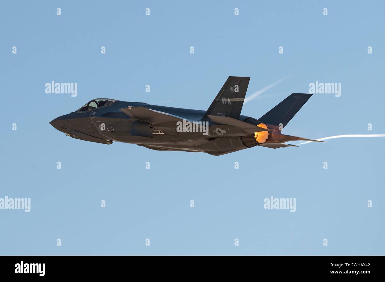 F 35 us air force weapon school hi-res stock photography and images - Alamy
