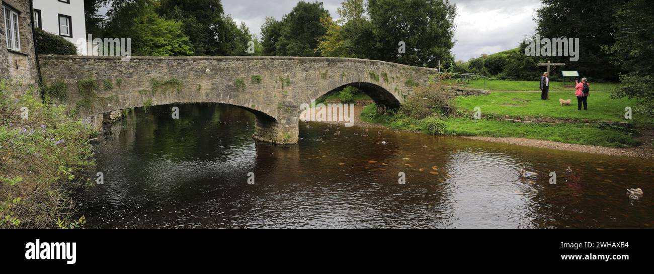The 17th century Frank's Bridge over the River Eden, Kirkby Stephen ...