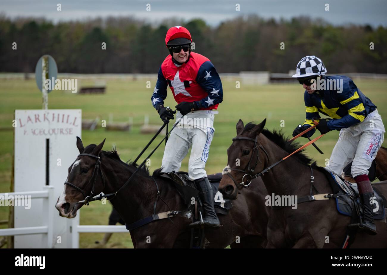 Grace A Vous Enki and James King dead-heat with Regatta De Blanc and ...