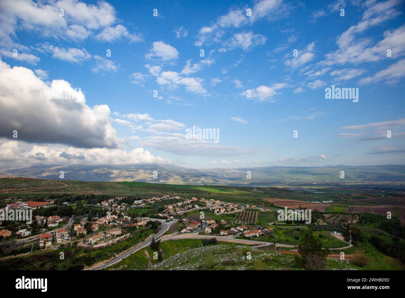 Modern settlement in the Upper Galilee, Israel Stock Photo - Alamy