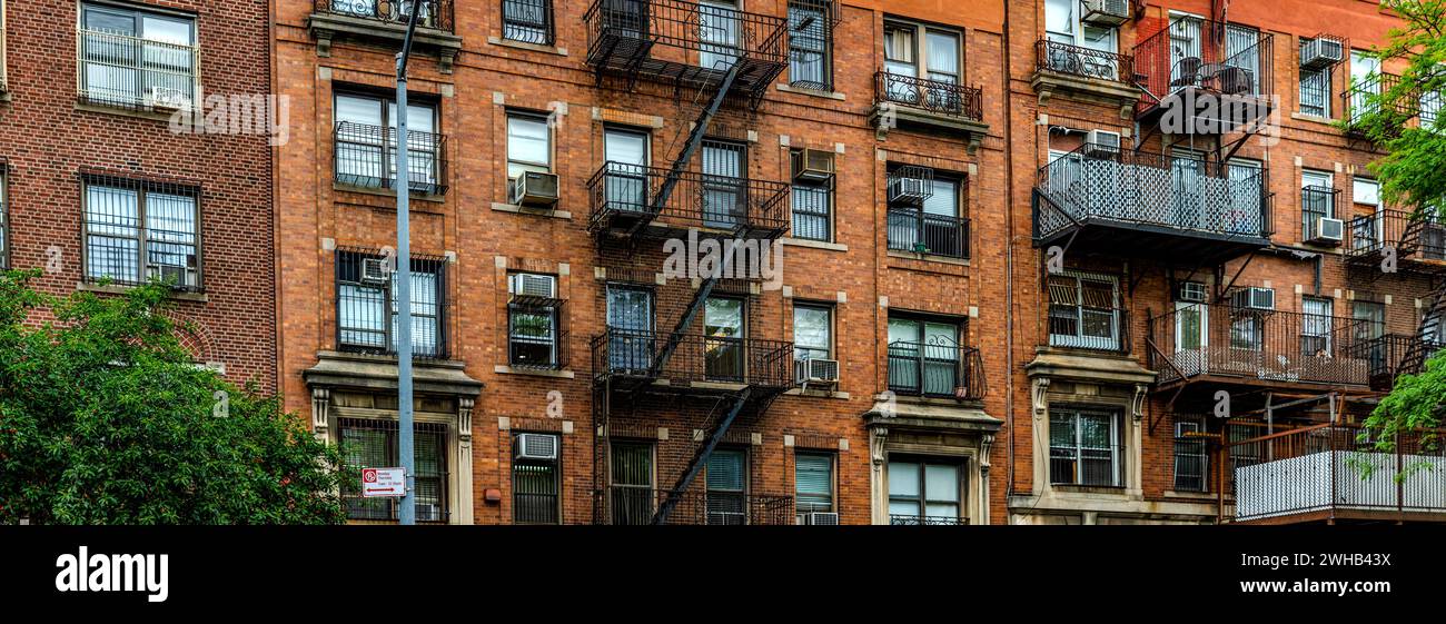 Orthodox Jewish apartment block in the neighborhood of Williamsburg ...