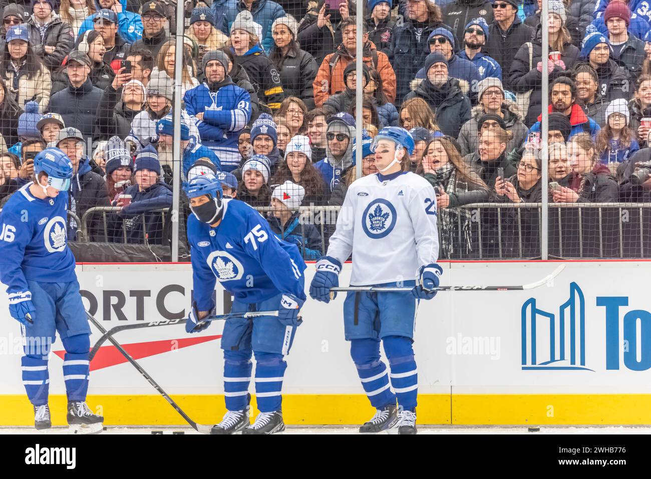 Toronto Maple Leafs free practice at Toronto City Hall's Nathan ...