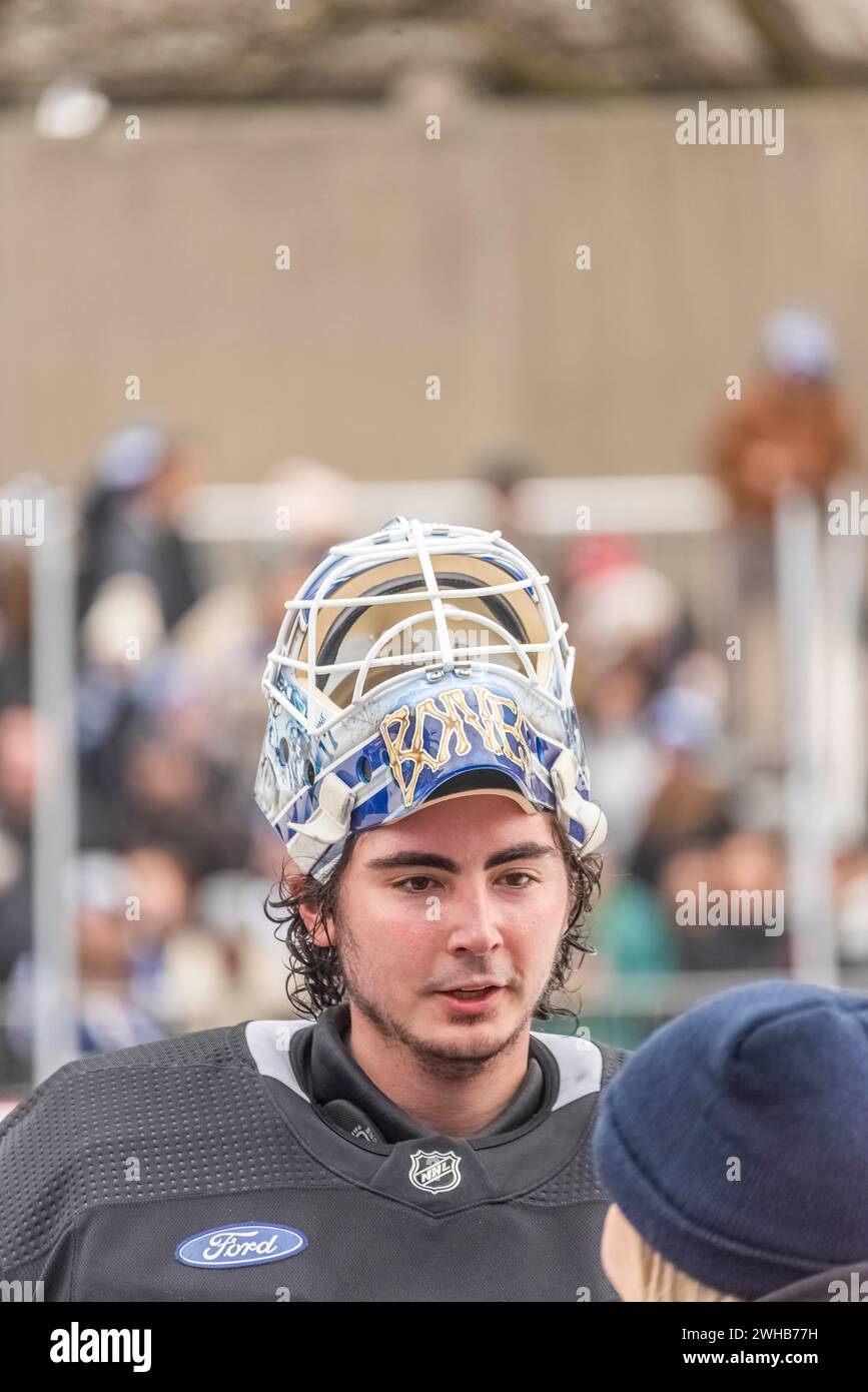 Nhl hockey toronto maple leafs hi-res stock photography and images - Alamy