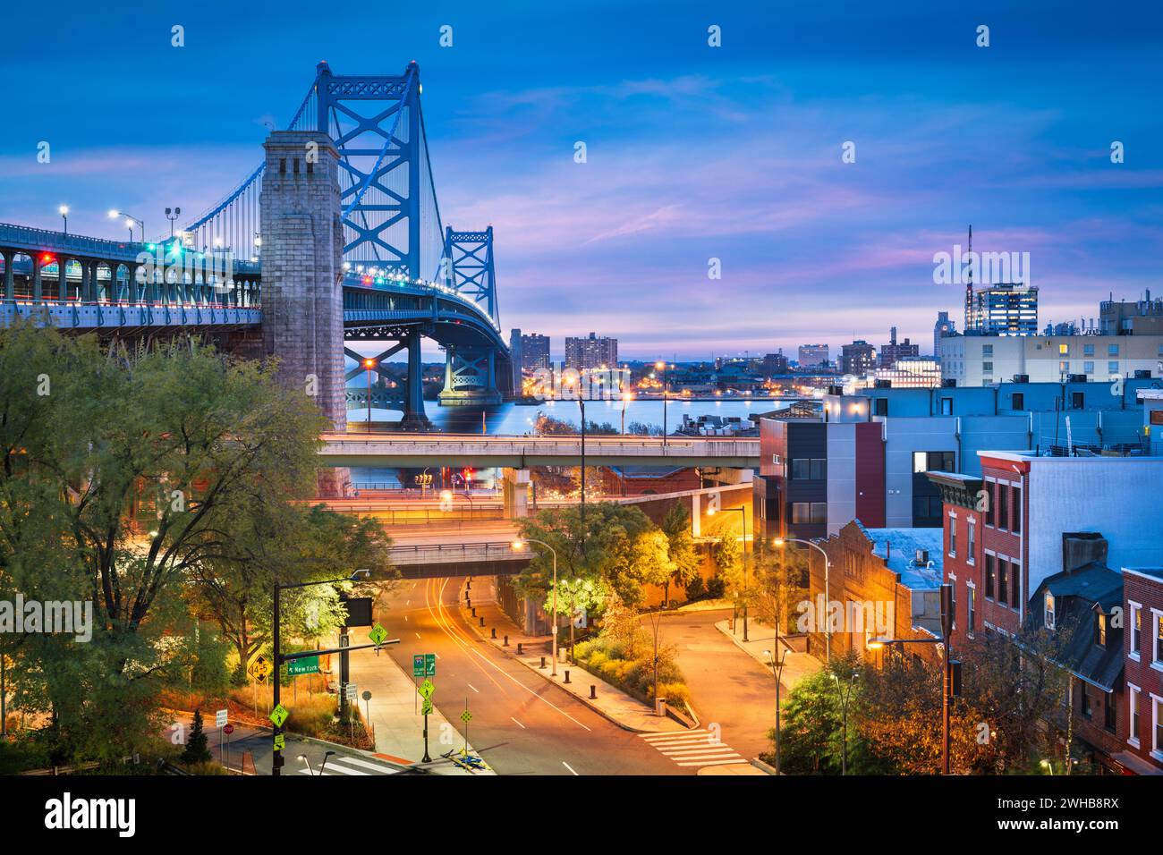 Philadelphia, Pennsylvania, USA at Benjamin Franklin Bridge spanning ...