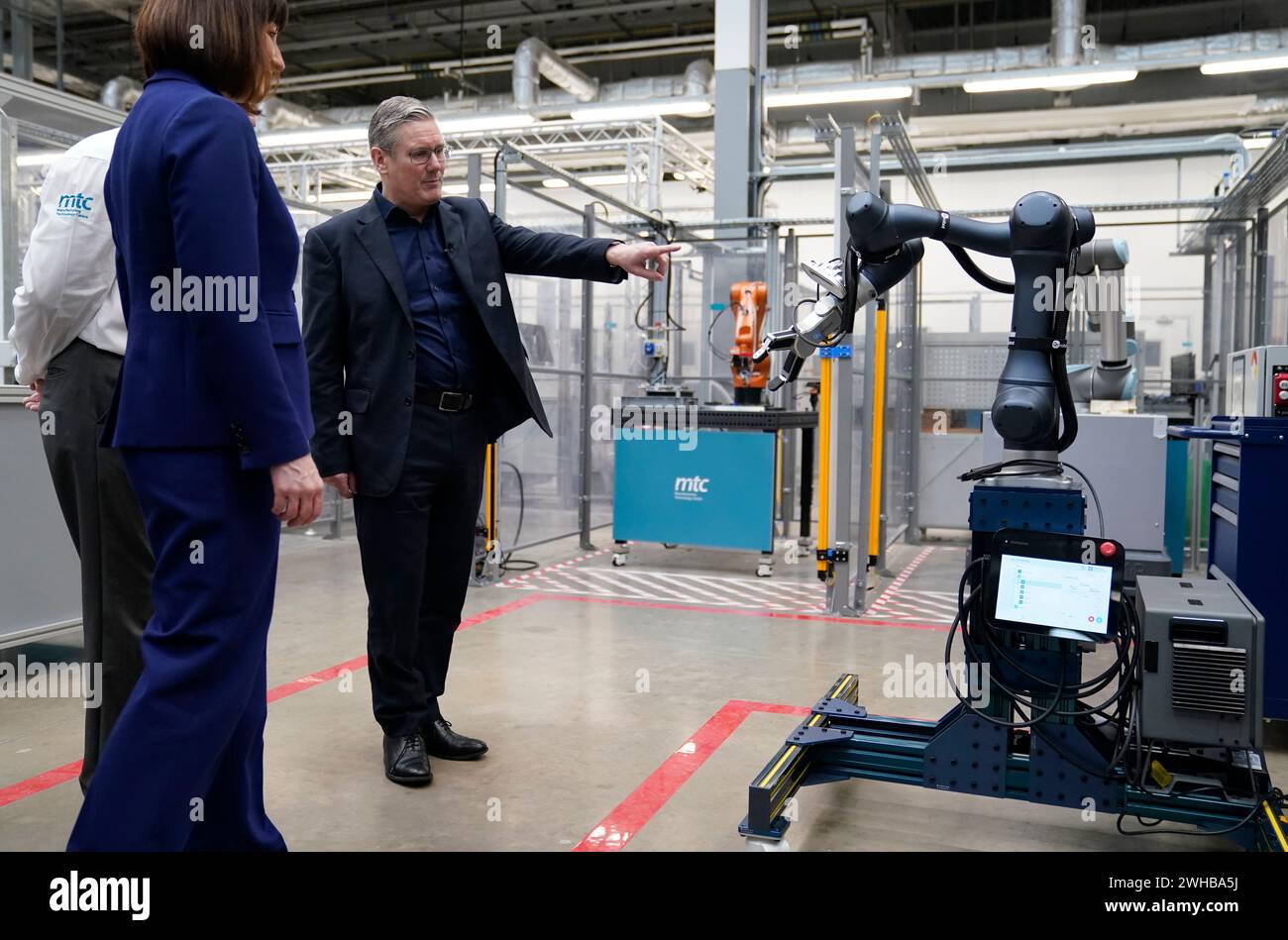 Labour leader Sir Keir Starmer and shadow chancellor Rachel Reeves ...