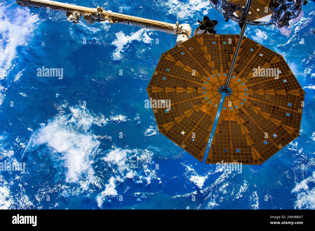 Iss element hi-res stock photography and images - Alamy
