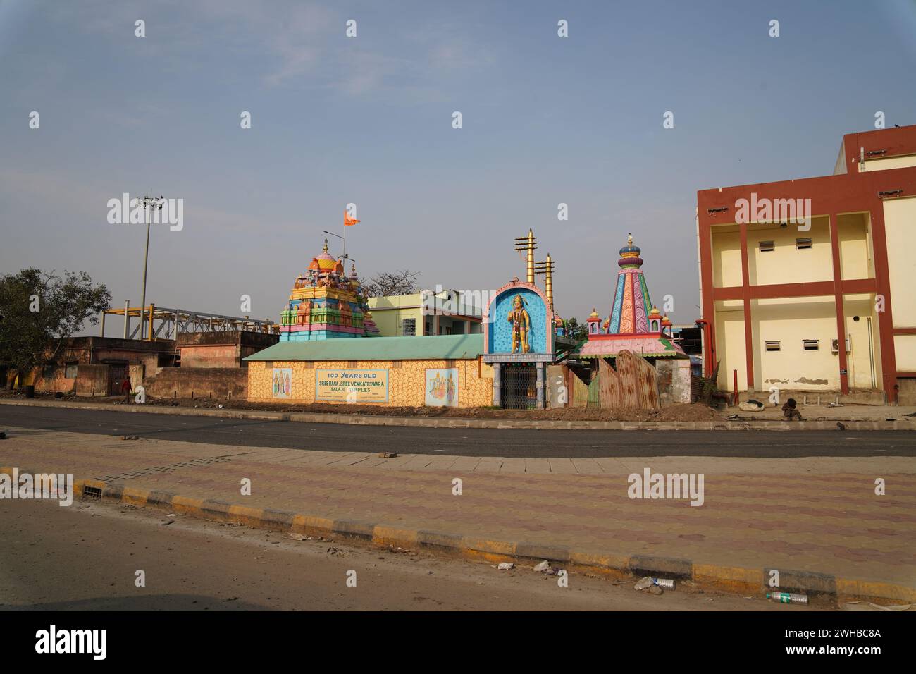 Ram and Venkateswar mandir. Shalimar railway station area. Shibpur ...
