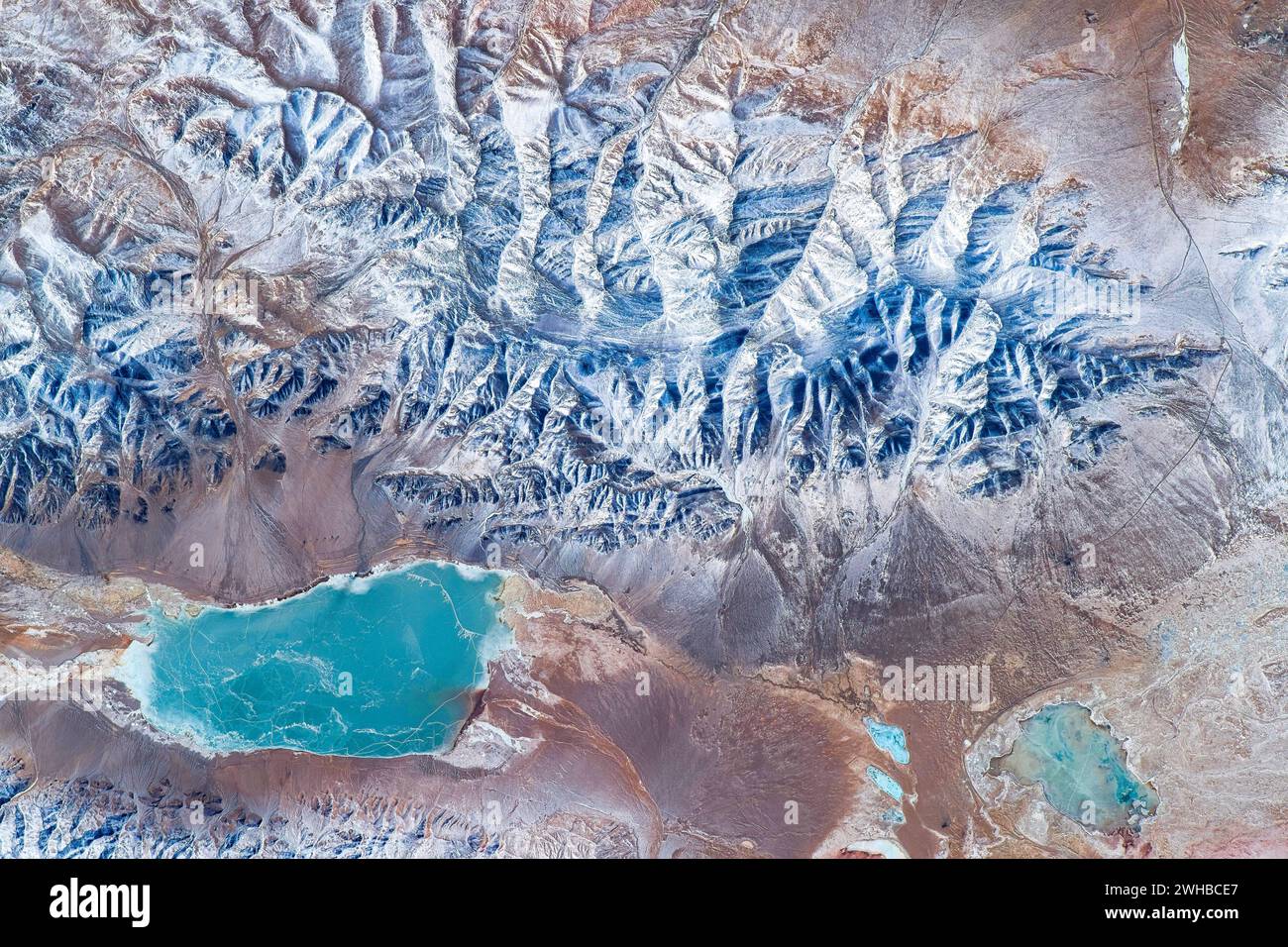 Season and weather hi-res stock photography and images - Alamy