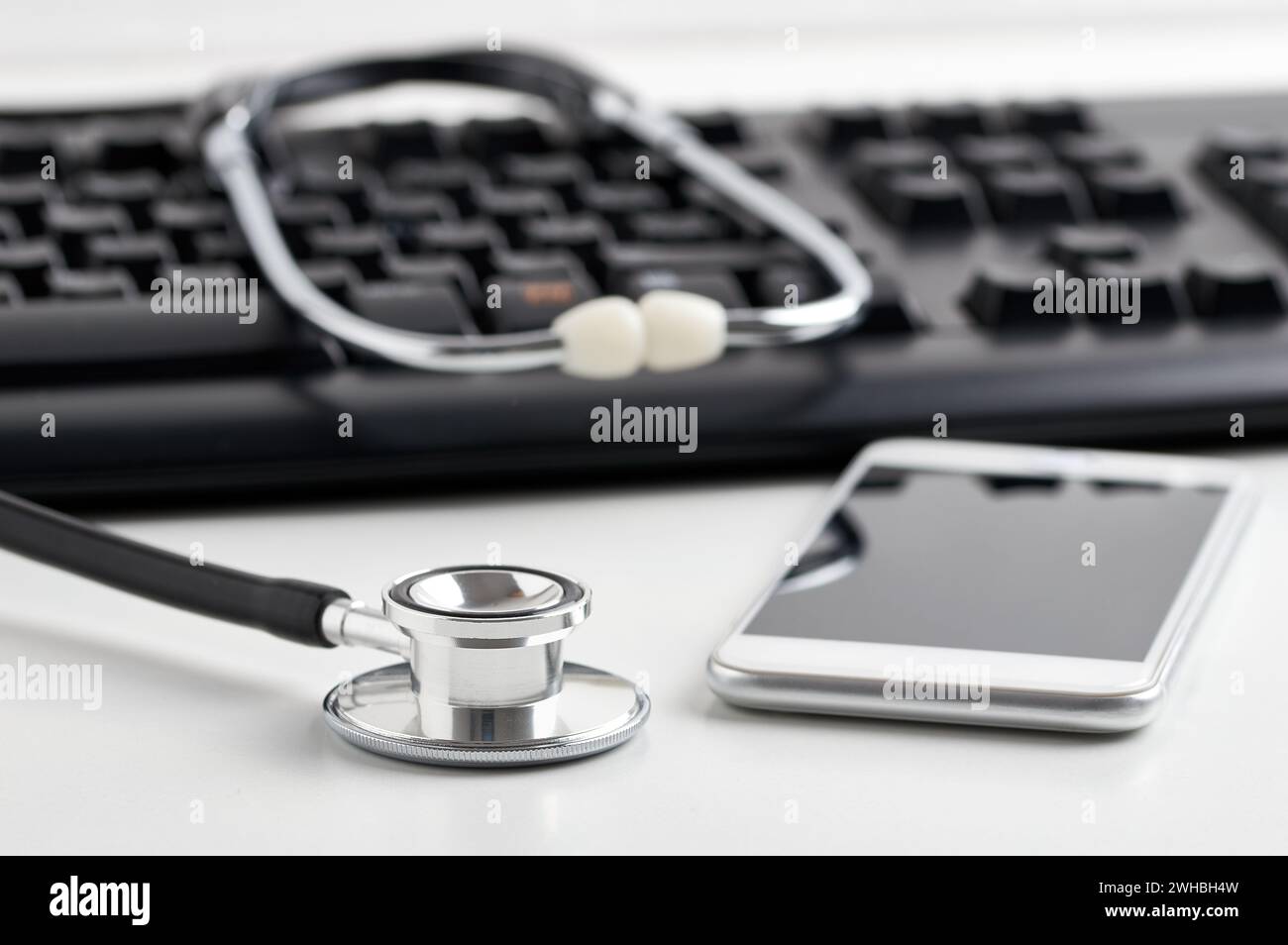 Smart hospital healthcare technology hi-res stock photography and ...