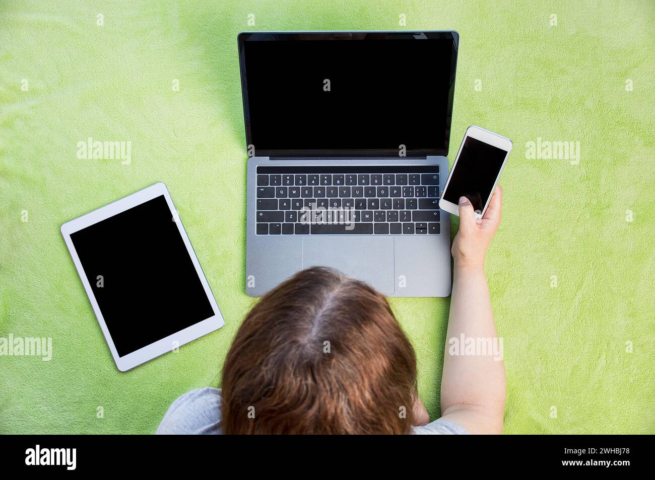 Multiple multi screens hi-res stock photography and images - Alamy