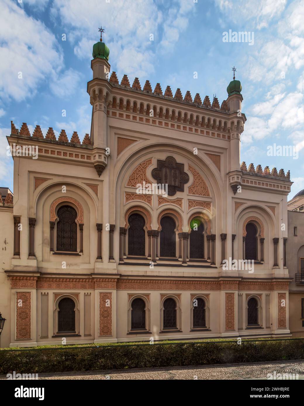 Spanish Synagogue in Prague, Czech Republic Stock Photo - Alamy