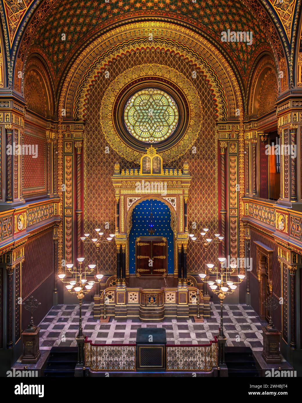 Spanish Synagogue in Prague, Czech Republic Stock Photo - Alamy