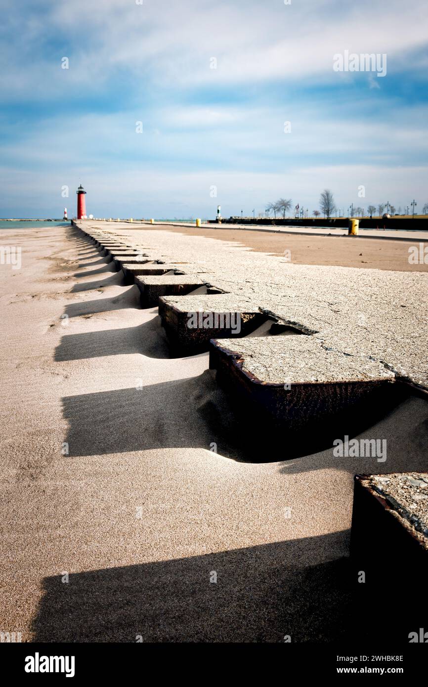 The north pier and light on Lake Michigan at Kenosha, Wisconsin Stock ...