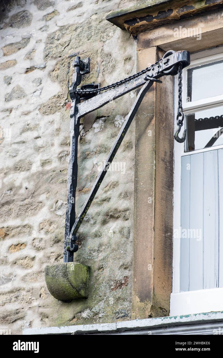 Historical artefact, a crane on an upper storey in Victoria St, Upper ...