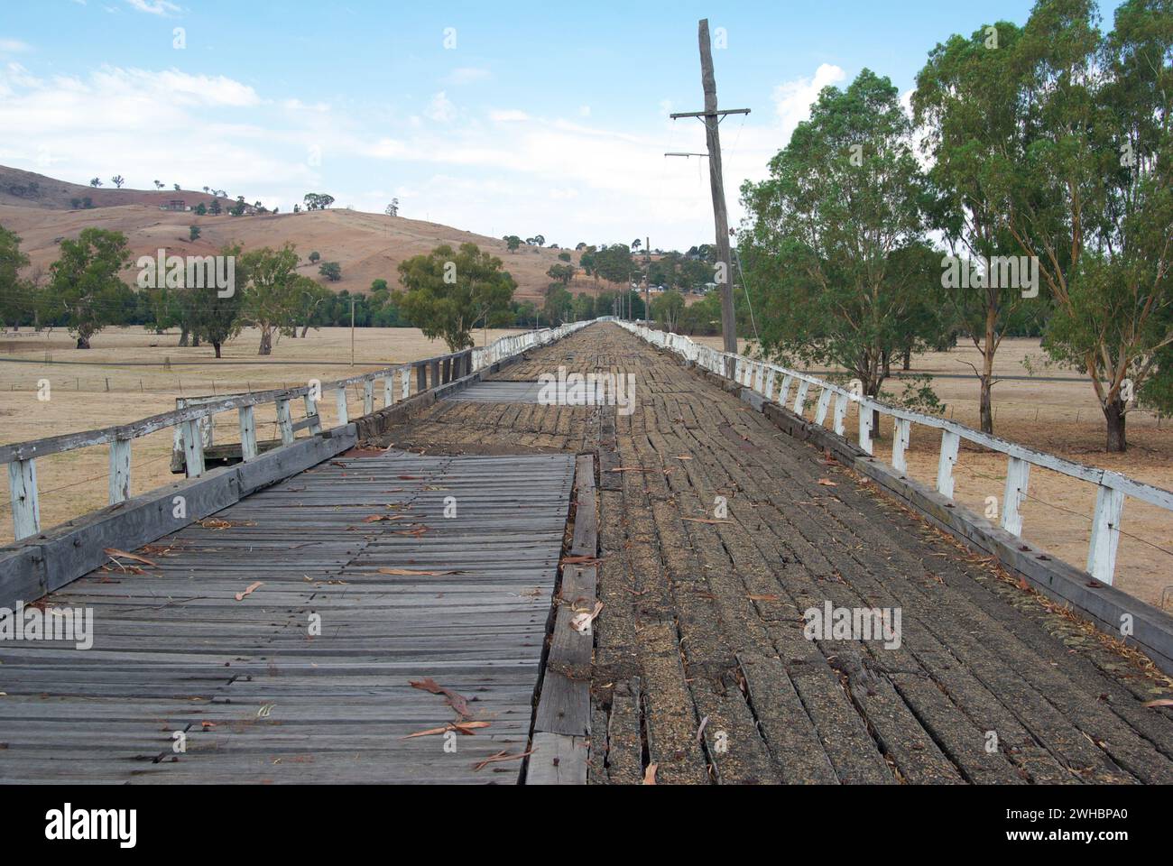 Road to gundagai Stock Photo - Alamy