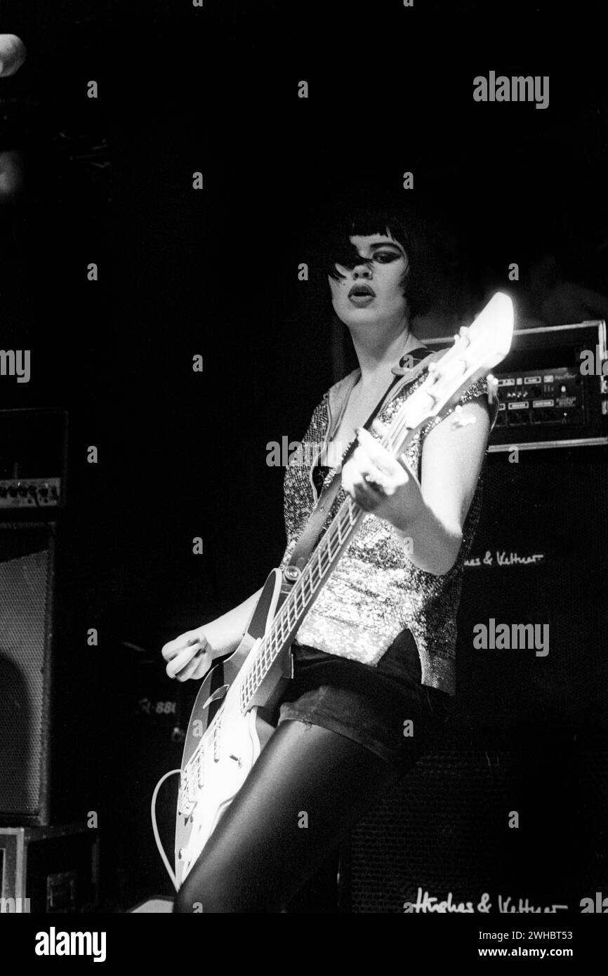 FELINE, CONCERT, 1998: Georgina "Grog" Lisee of the New Goth band ...