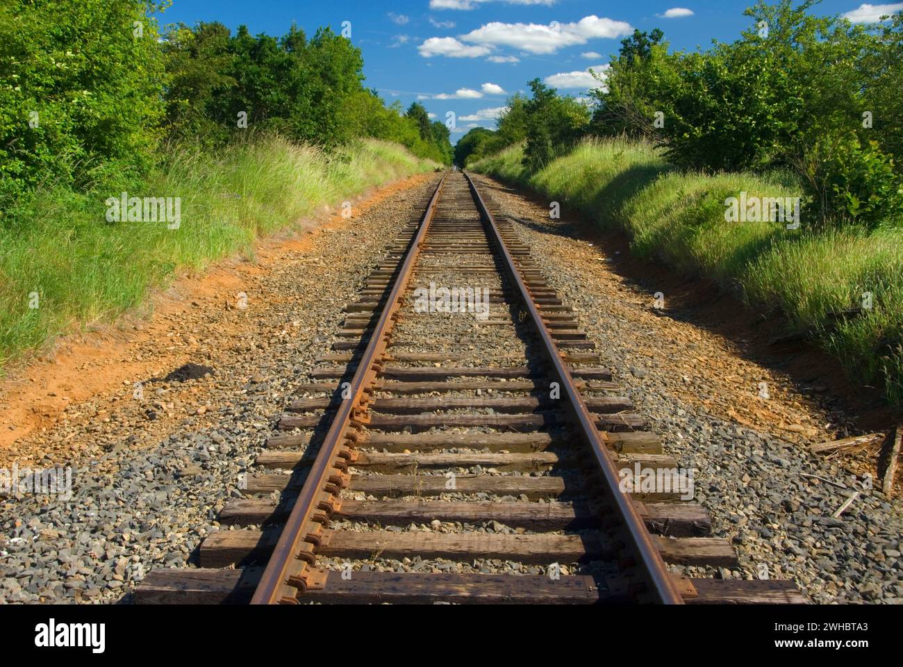 Railroad tracks, Marion County, Oregon Stock Photo - Alamy