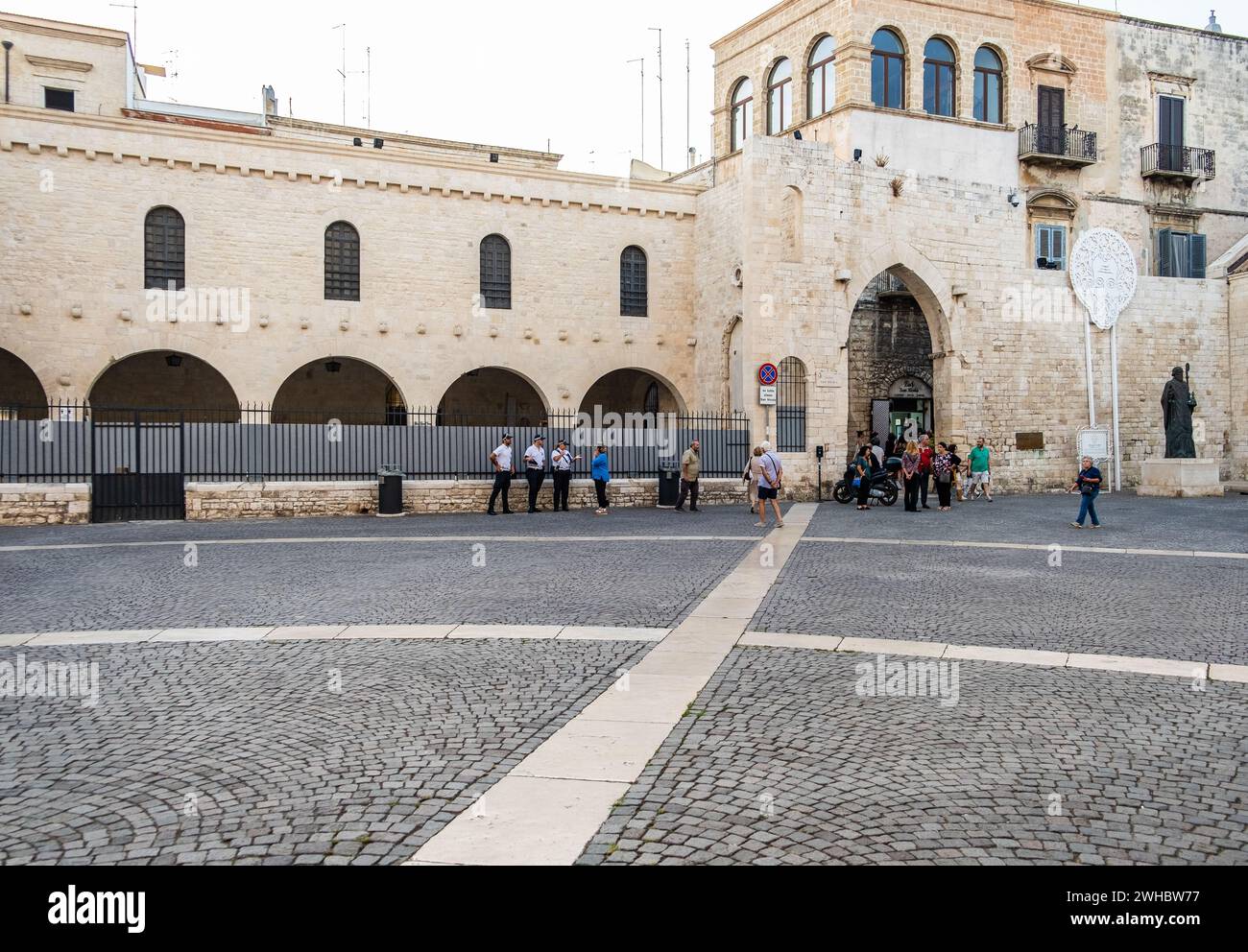 Saint Nicholas square in the historic center of Bari, Bari, Puglia ...