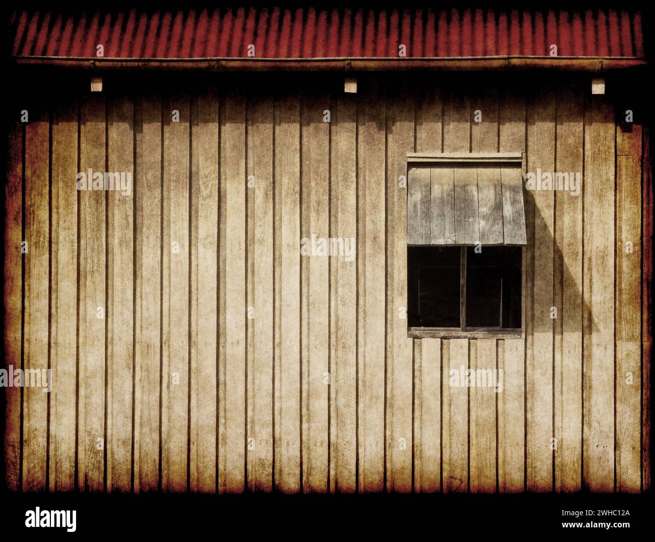 Old dirty shed window hi-res stock photography and images - Alamy