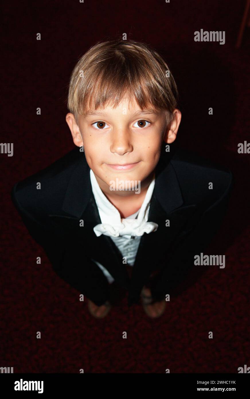 Boy servant hi-res stock photography and images - Alamy