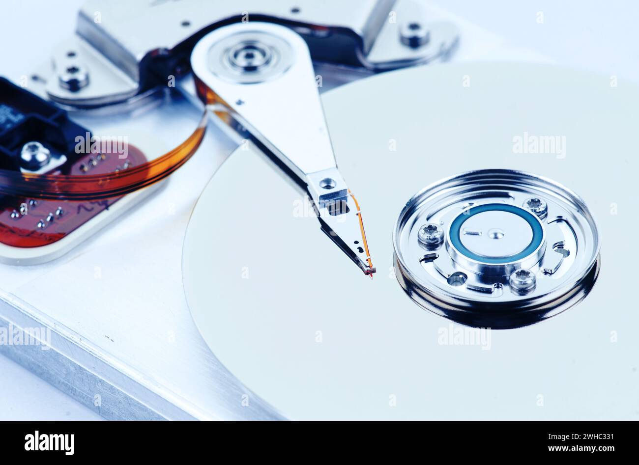 Computer hard drive Stock Photo - Alamy