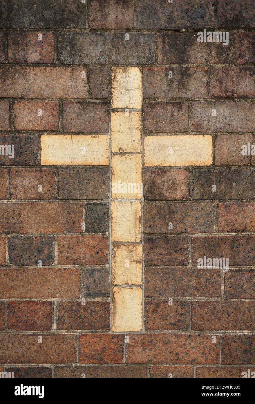 Brick cross hi-res stock photography and images - Alamy