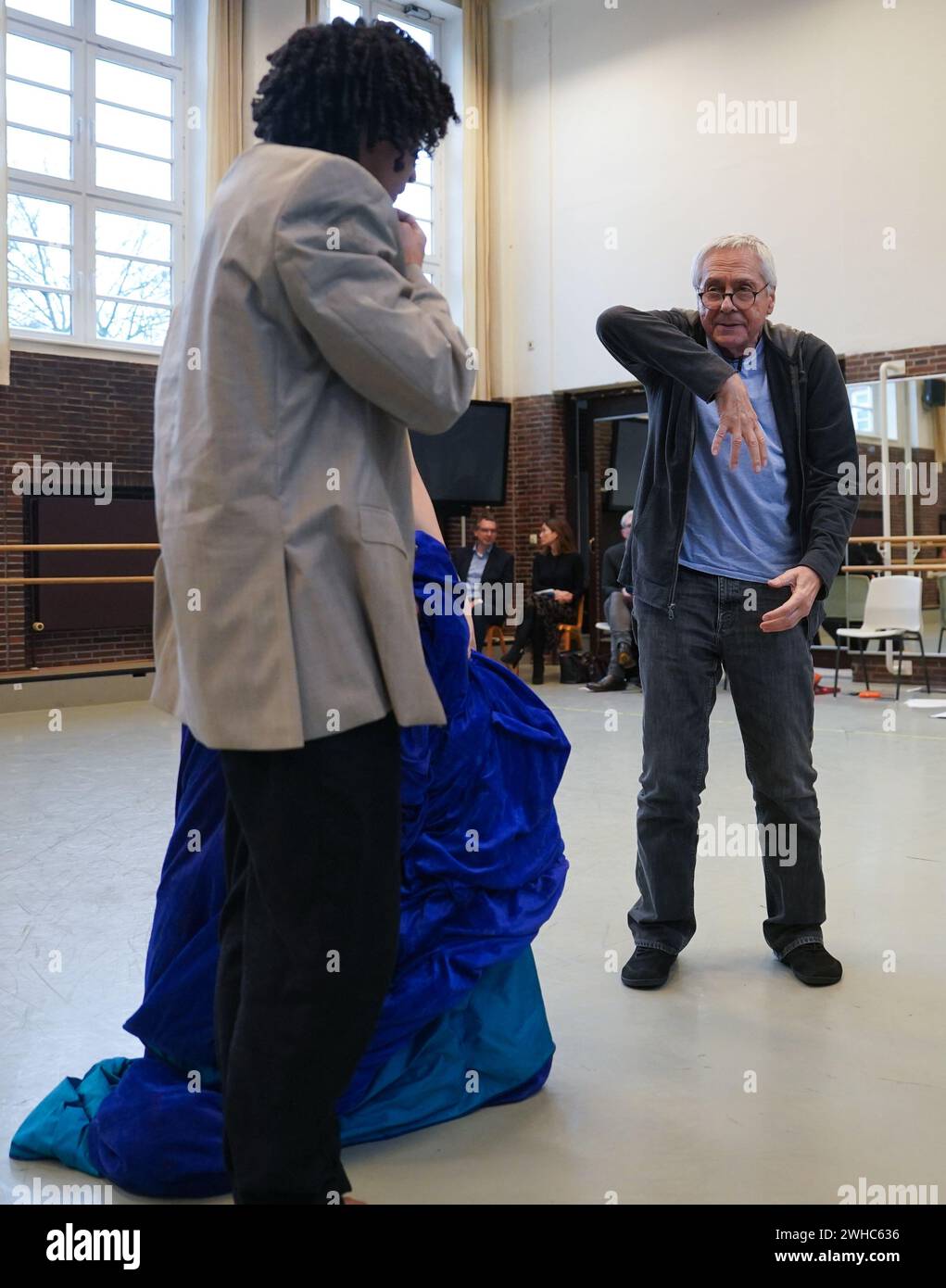 Hamburg, Germany. 09th Feb, 2024. John Neumeier (r), Artistic Director ...