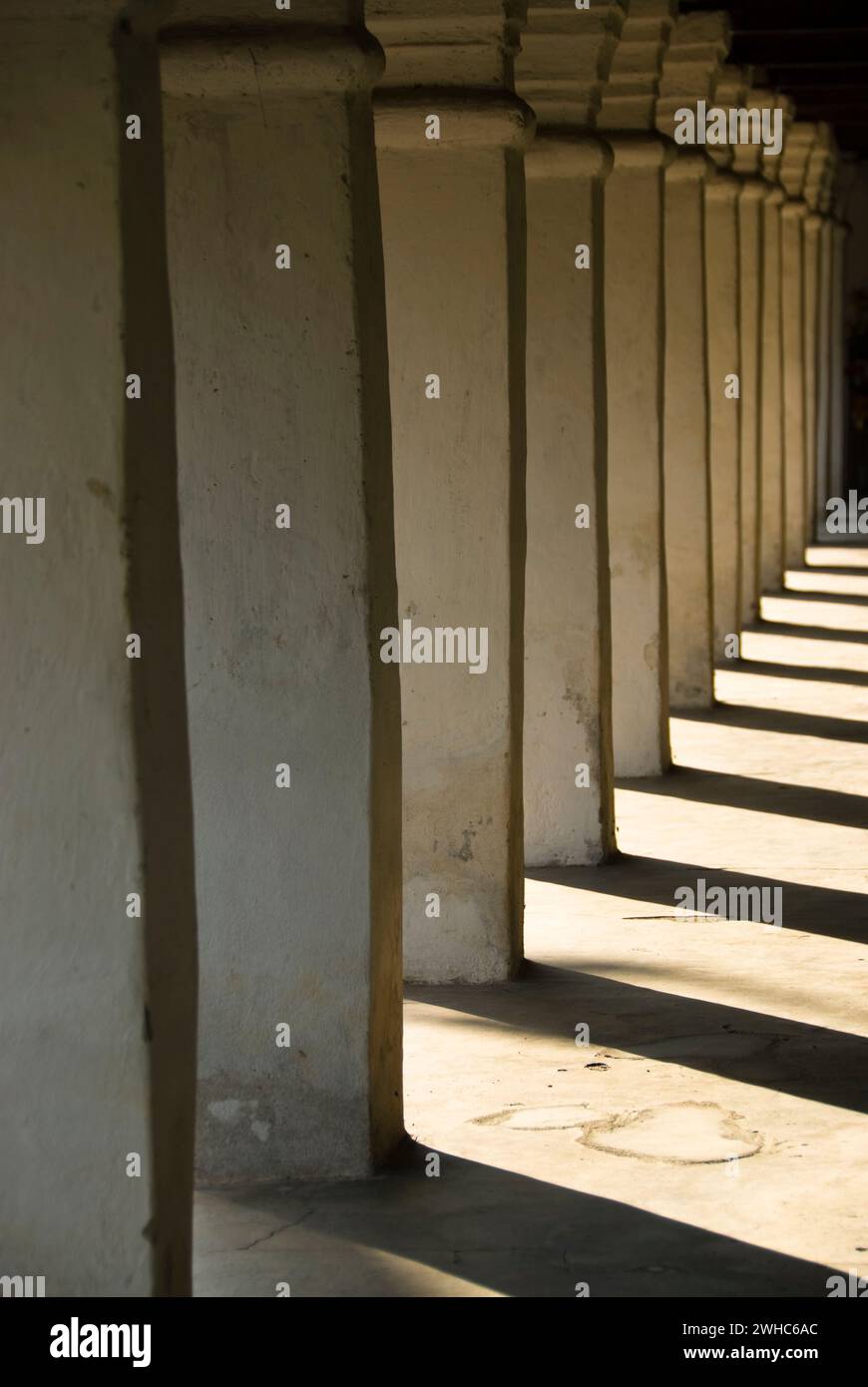 Wat ton kawen hi-res stock photography and images - Alamy