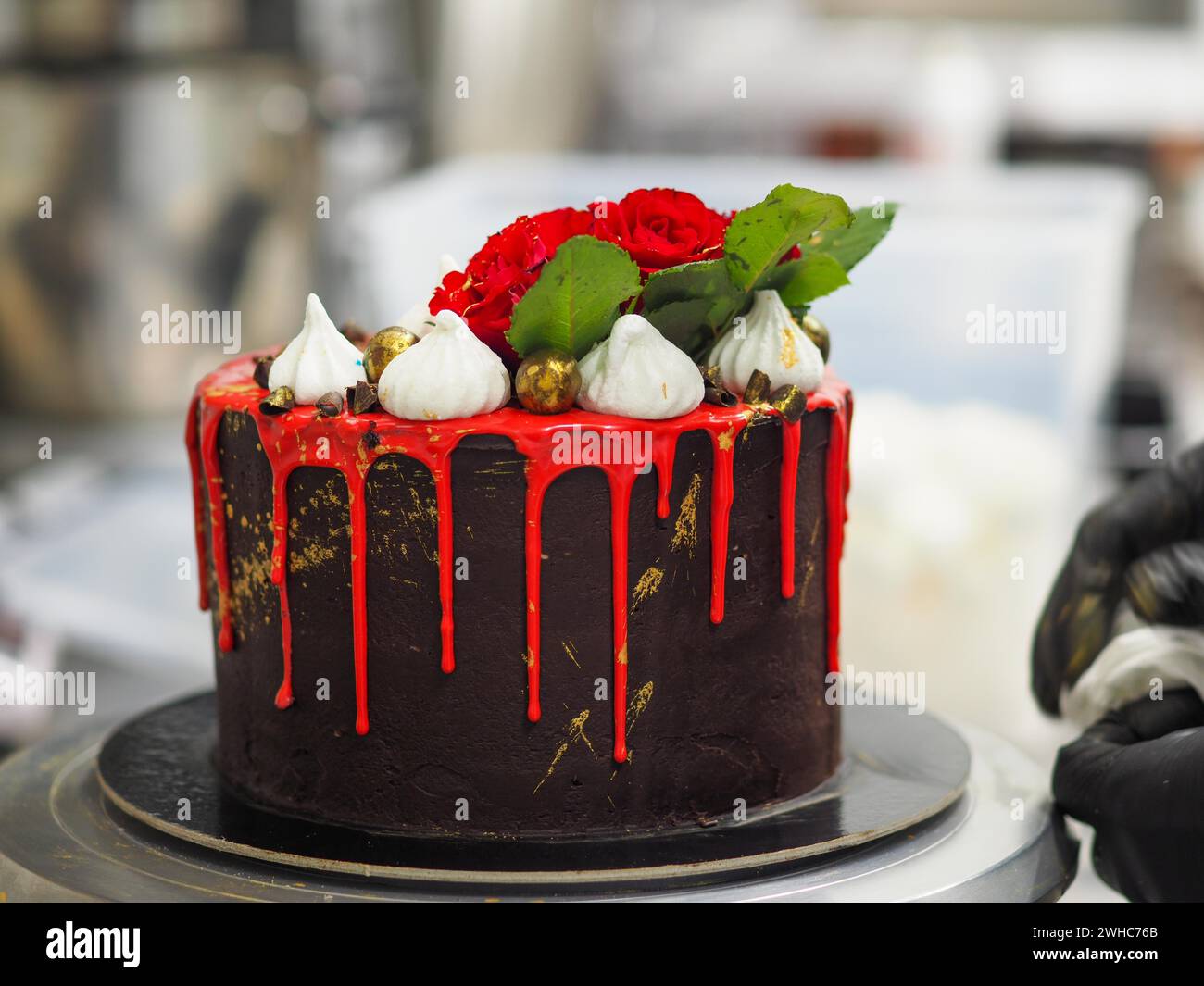 Dripping cake hi-res stock photography and images - Alamy