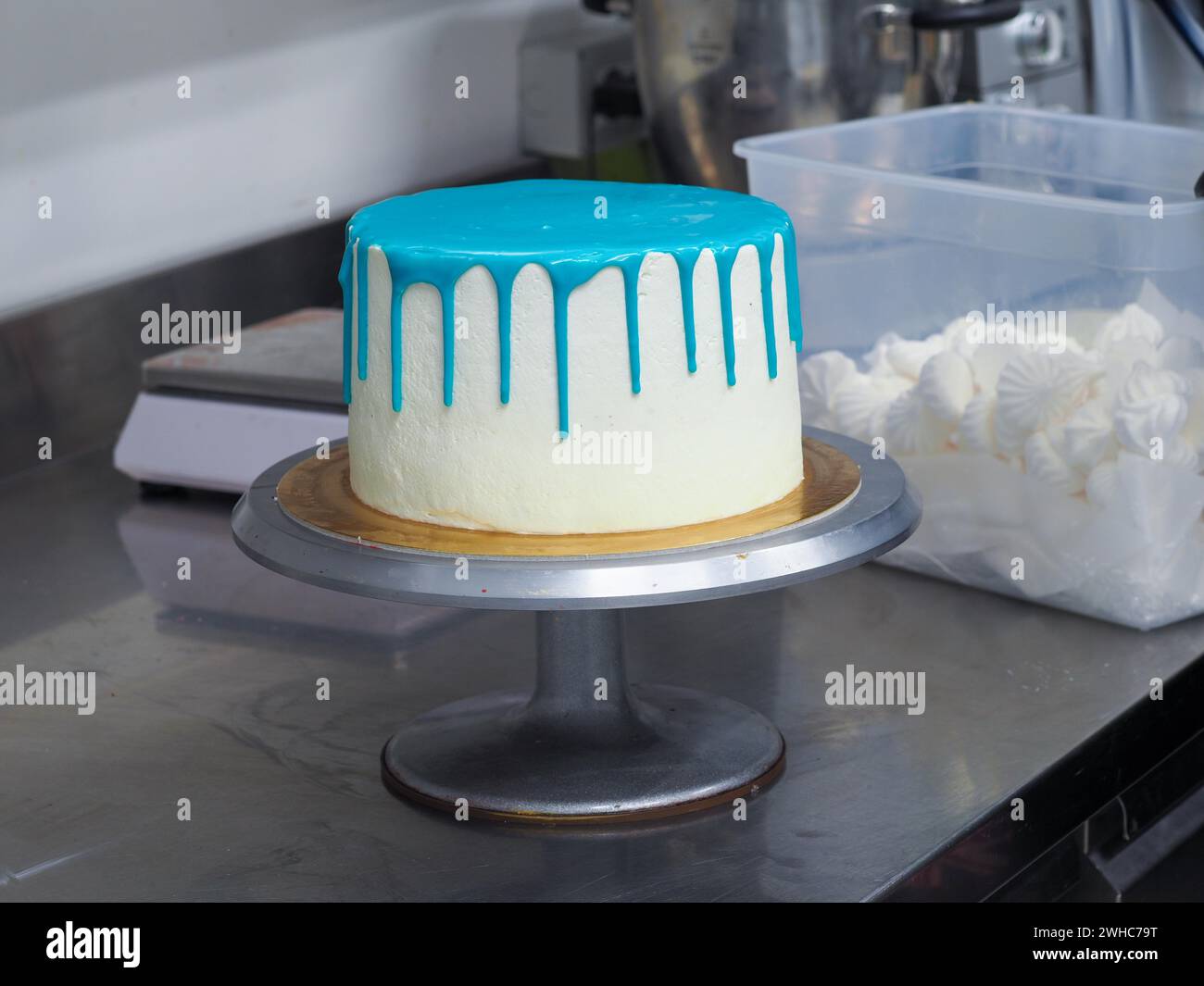 Decorative stand hi-res stock photography and images - Alamy