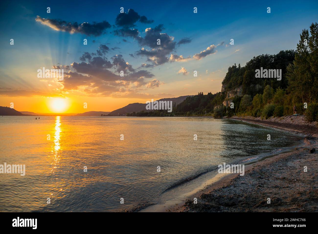 Bathing area and beach, sunset, near Ueberlingen, Lake Constance, Baden ...