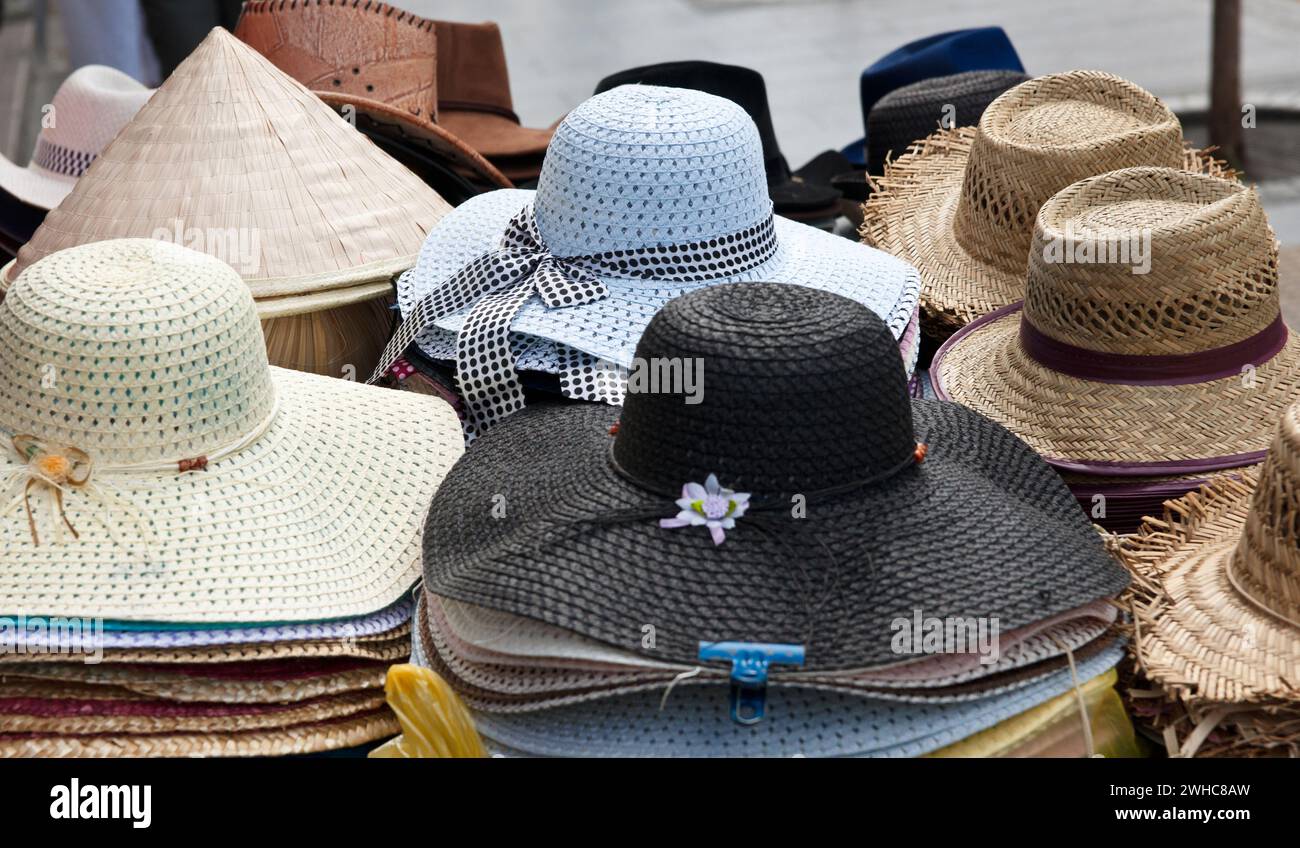 Hats for sale at market hi-res stock photography and images - Alamy