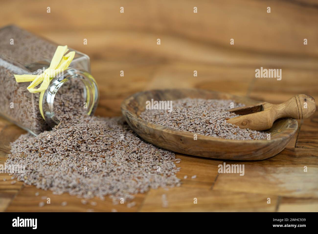 Dry psyllium husk dietary fiber hi-res stock photography and images - Alamy