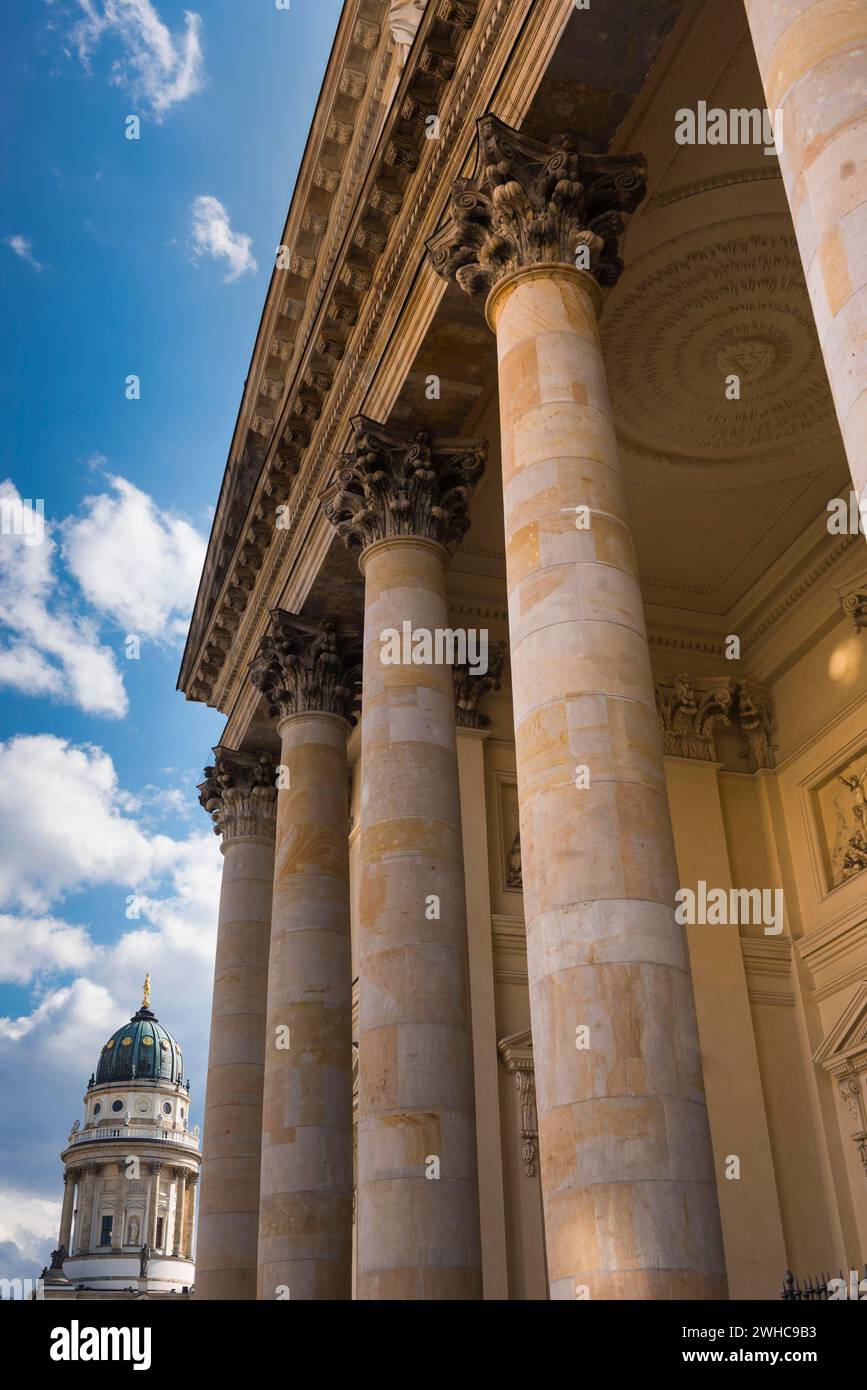 Gendarmenmarkt, German Cathedral, concert hall, centre, columns ...