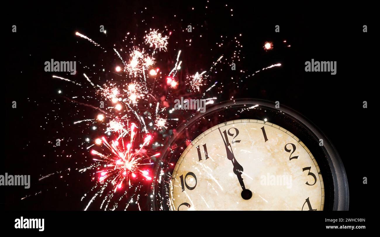 Midnight clock hi-res stock photography and images - Alamy