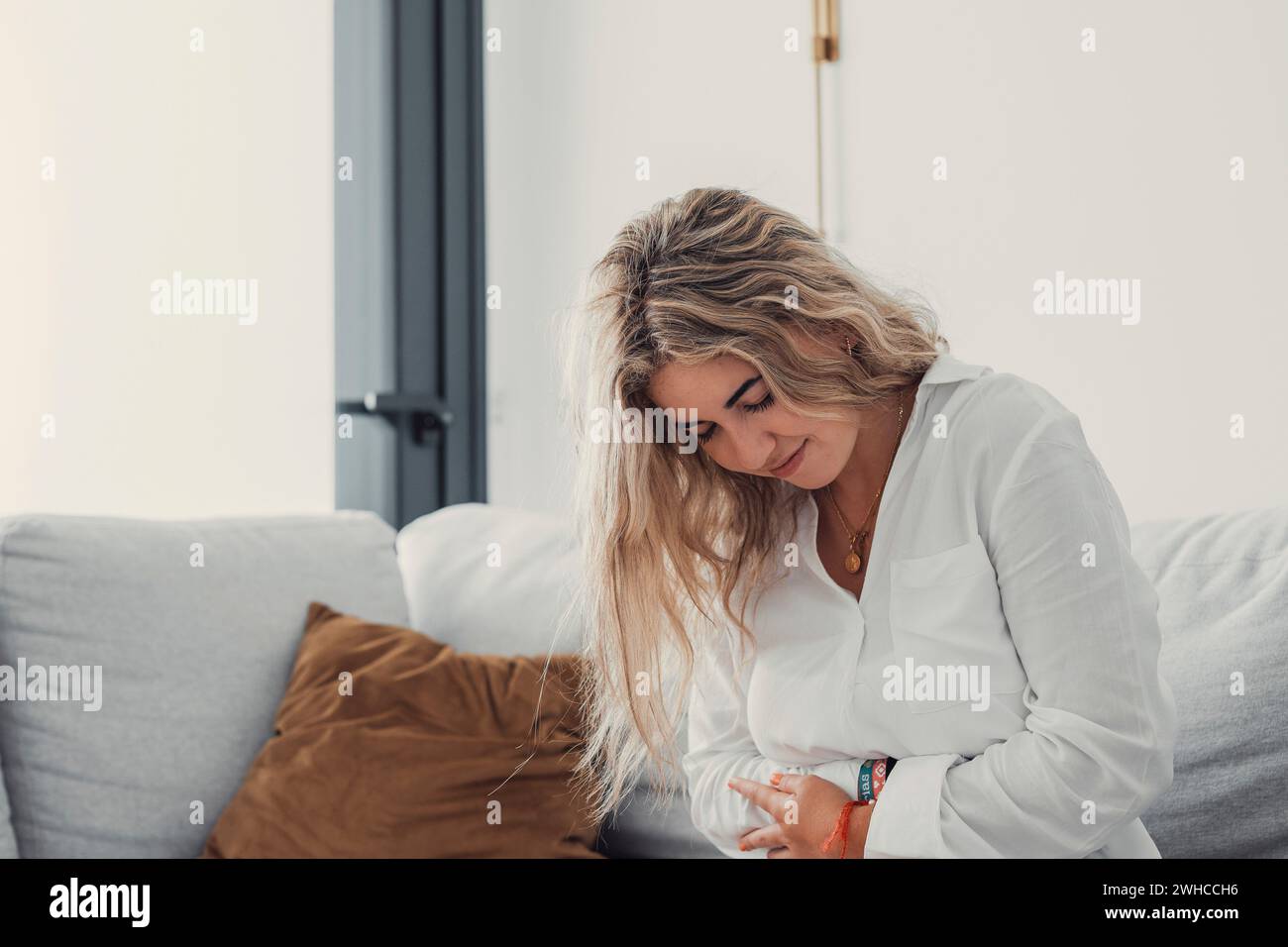 Girl belly hi-res stock photography and images - Alamy