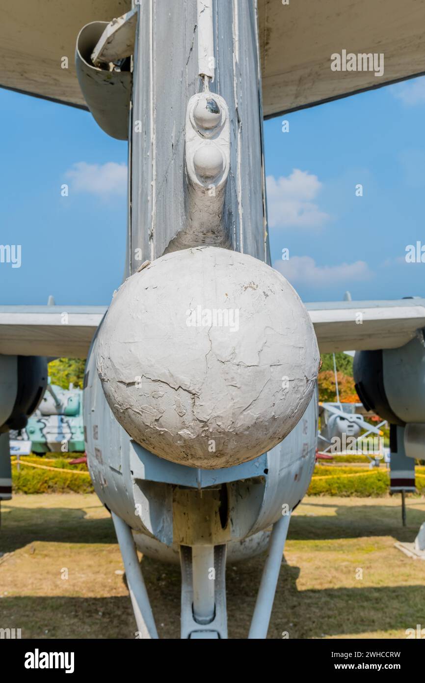 Rear view of ventrally-mounted retractable radar boom on military ...