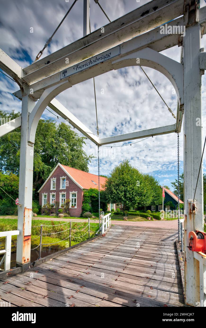 Frerichsbrügg, German Fehnroute, bascule bridge, Fehnkanal, view of the ...