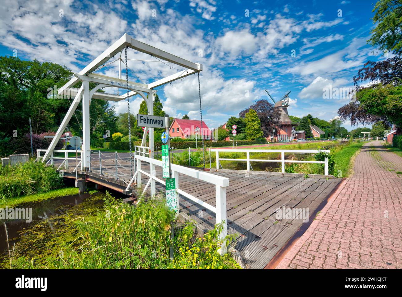 German Fehnroute, bascule bridge, Fehnkanal, view, architecture, East ...
