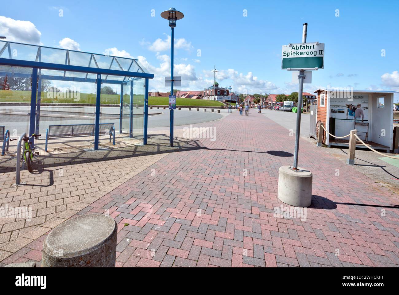 Bus stop, luggage acceptance, ferry connection, Spiekeroog, ferry ...