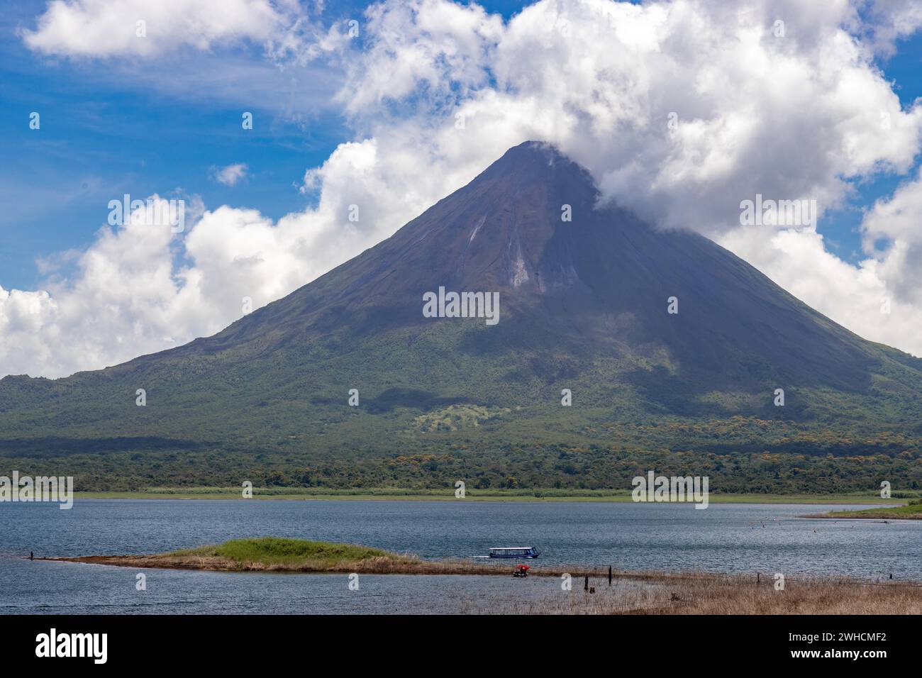 Lake Arenal with Arenal Volcano, Costa Rica, Central America, Latin ...
