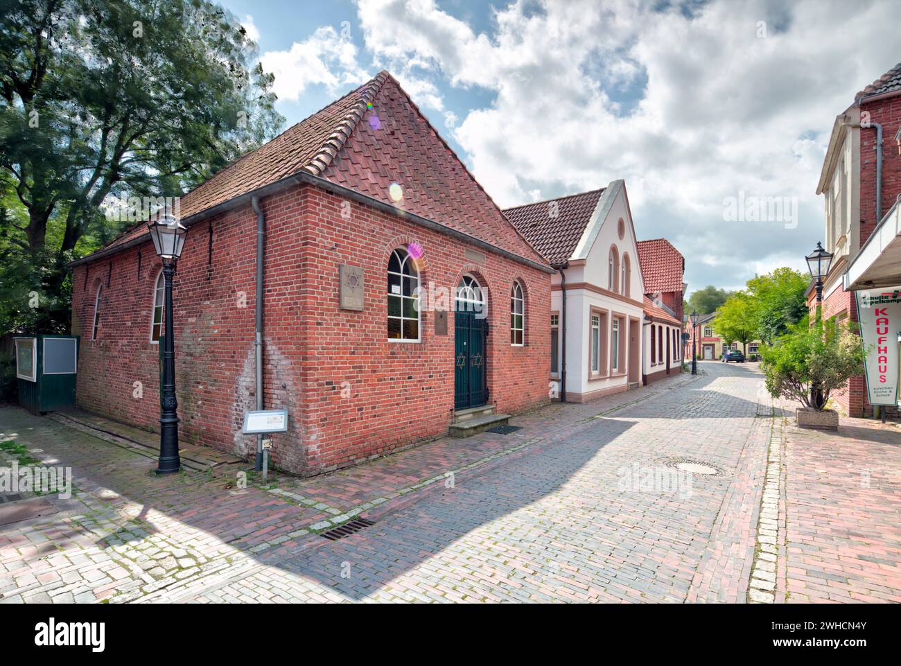 Former synagogue, house facade, historical, memorial, museum, local ...